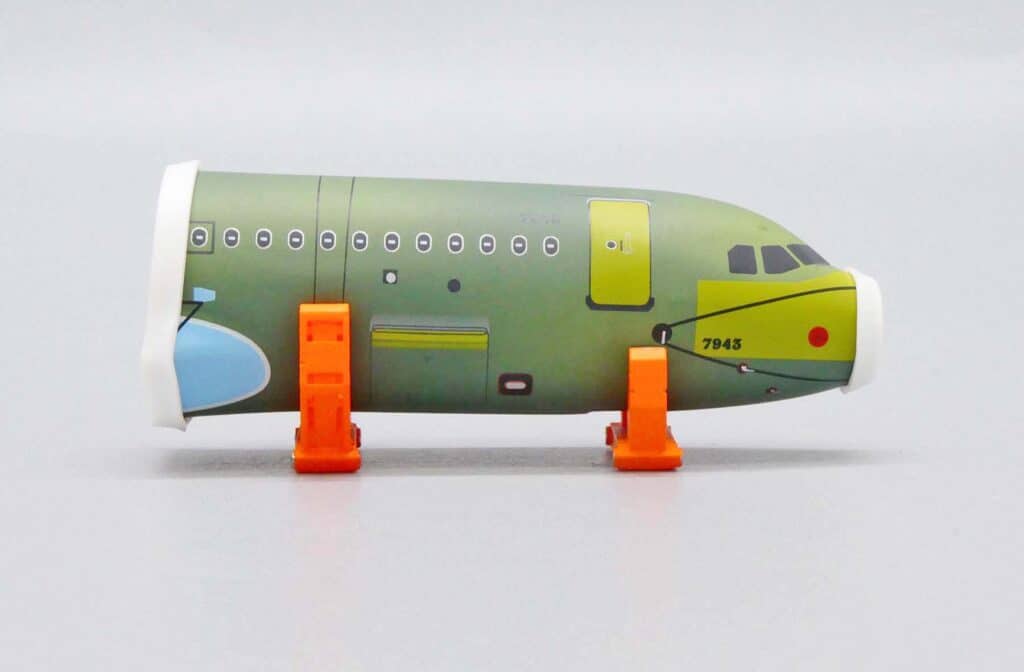 JC Wings Airport 1:200 Airbus A320 Front Fuselage Sections Set ...