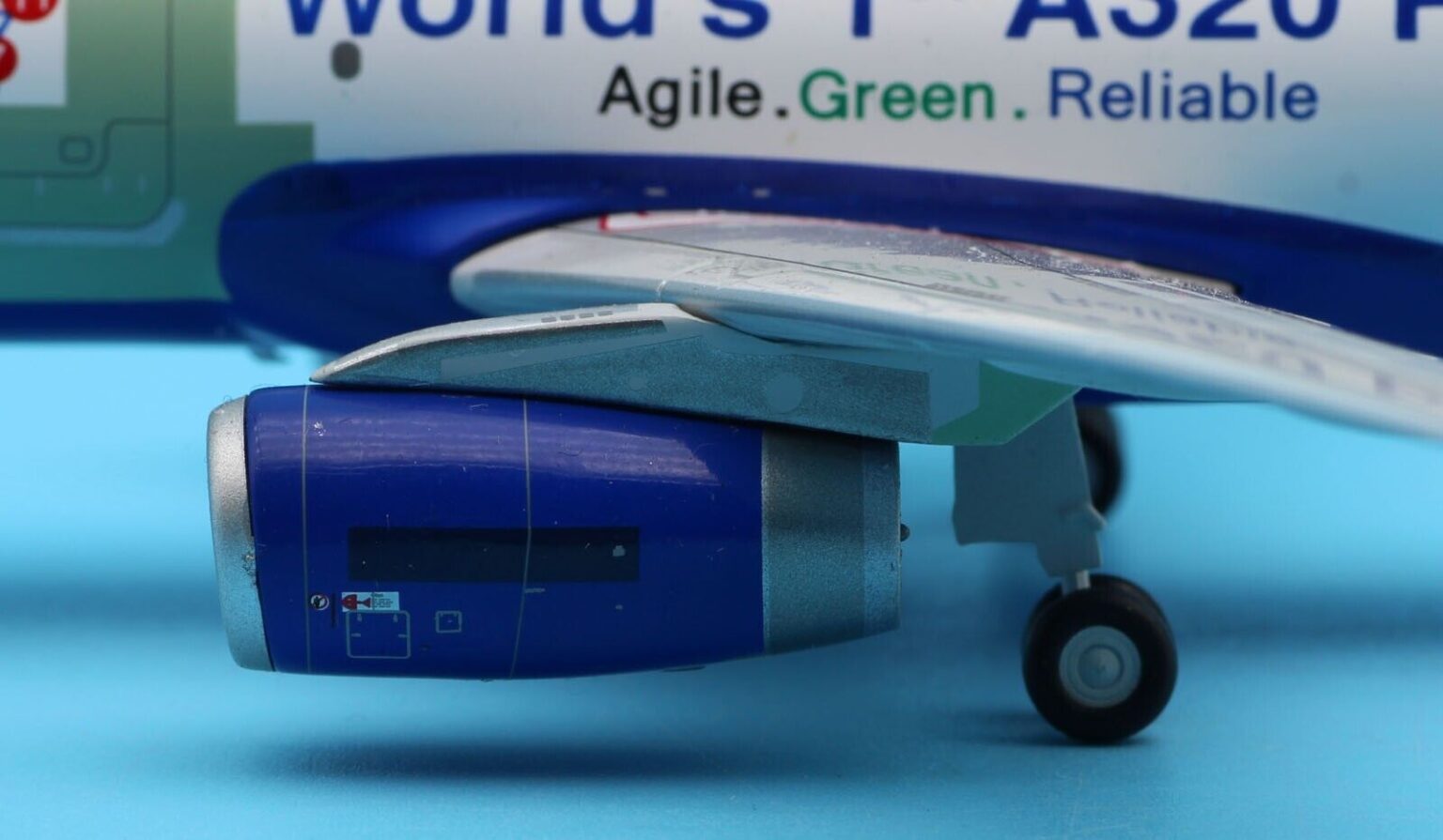 JC Wings 1:200 ST Aerospace Resources Airbus A320-200(P2F) 'World's ...