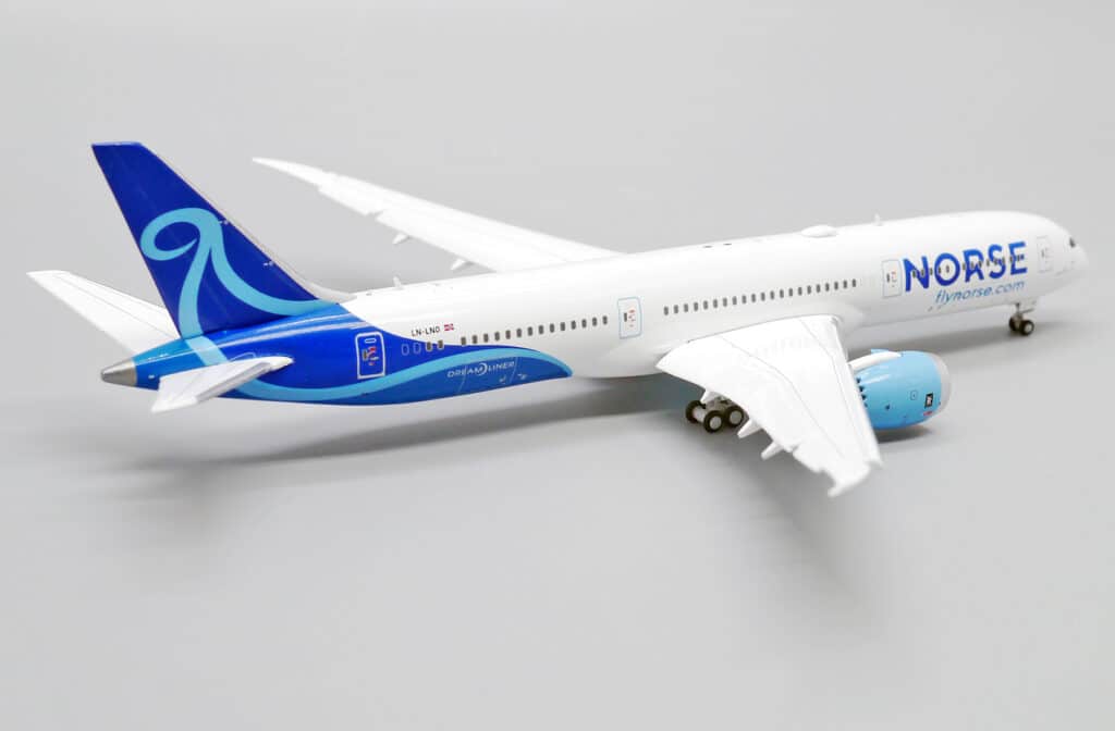 JC Wings 1:400 Norse Atlantic Airways Boeing B787-900 Dreamliner 'Raet ...