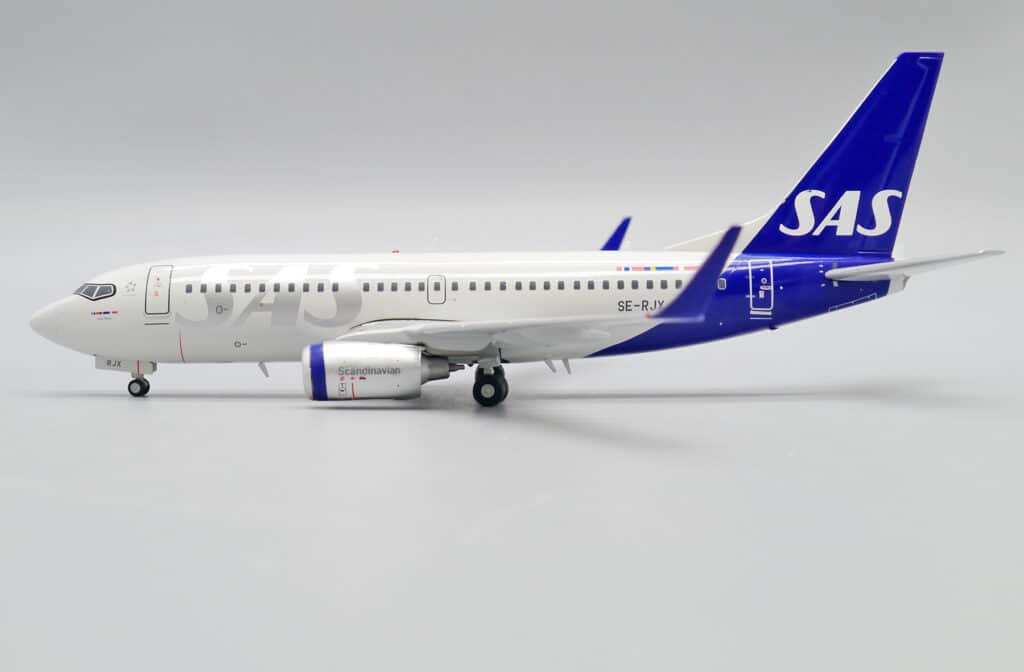 JC Wings 1:200 SAS Scandinavian Airlines Boeing B737-700w 'New Colours ...