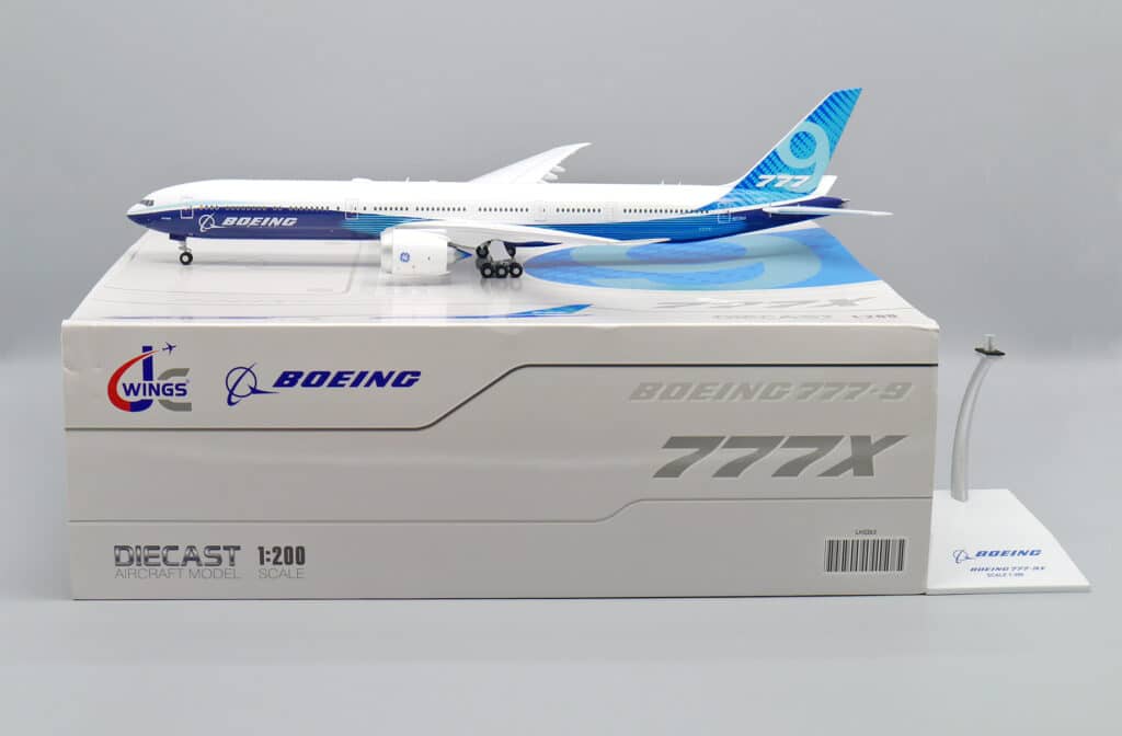 JC Wings 1:200 Boeing Aircraft Company Boeing B777-9X "House Colours ...