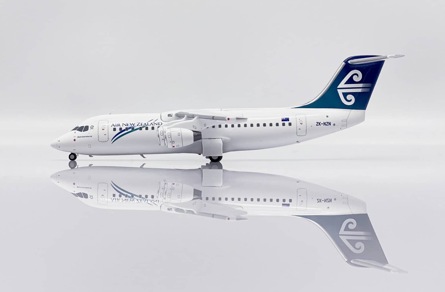 Collectable Aircraft Wings Australia - For Collectors of Model Aviation!
