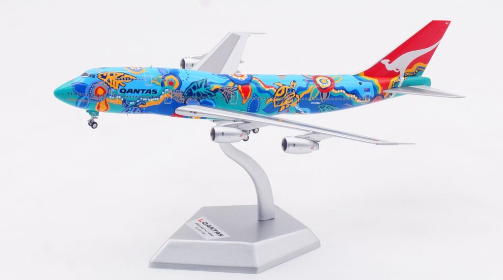 HX Models 1:400 Qantas Airways Boeing B747-300 "Nalanji Dreaming ...