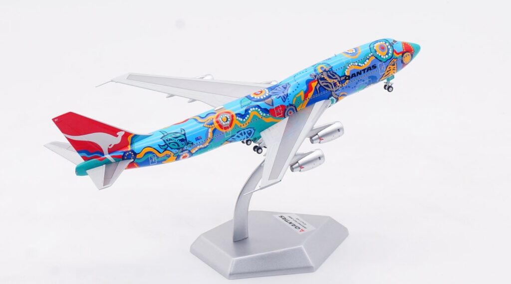 HX Models 1:400 Qantas Airways Boeing B747-300 "Nalanji Dreaming ...