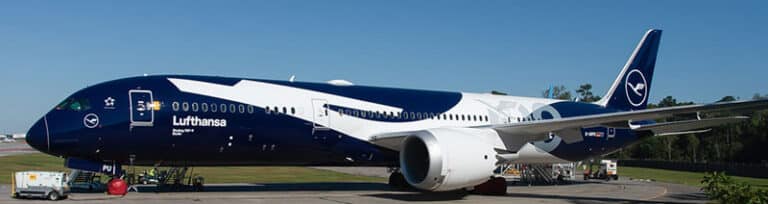 Aviation 400 1:400 Lufthansa Boeing B787-9 Dreamliner "100th ...